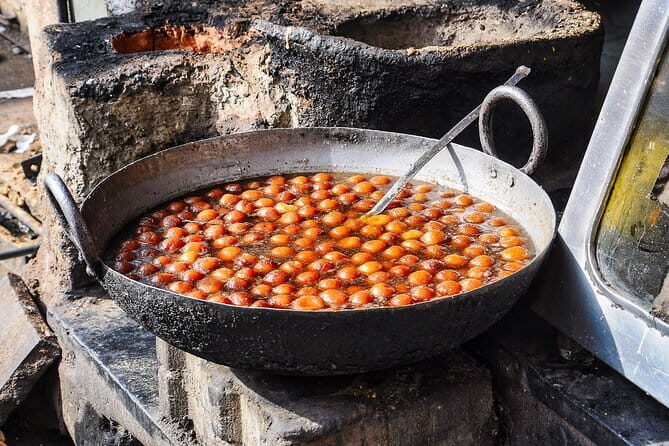 Jodhpur: Street Food Crawl (2 Hours Guided Food Tasting Tour) - What’s in the Price & What Isn’t