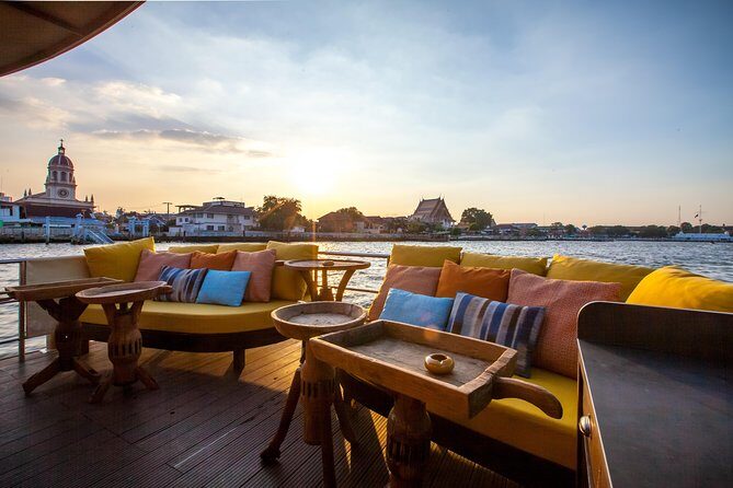 Joined Luxury Evening Cocktail Cruise - Who Would It Suit?