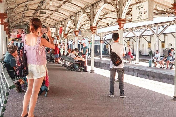 Kandy to Ella train ride on (Train No: 1005 "Podi Menike") - Authenticity and Cultural Insights
