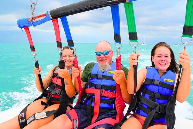 Key West Parasailing: Ideal For Cruise Ship & Downtown Guests - Features and Equipment