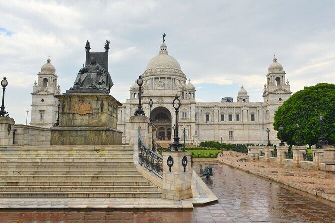 Kolkata Colonial Walk (2 Hours Guided Walking Tour) - The Real Experience: Pros and Cons Based on Reviews