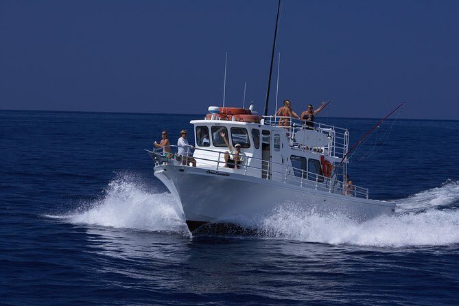 Kona Hawaii Fishing/Snorkel Large Group Private Charter on OE II - The Itinerary in Detail