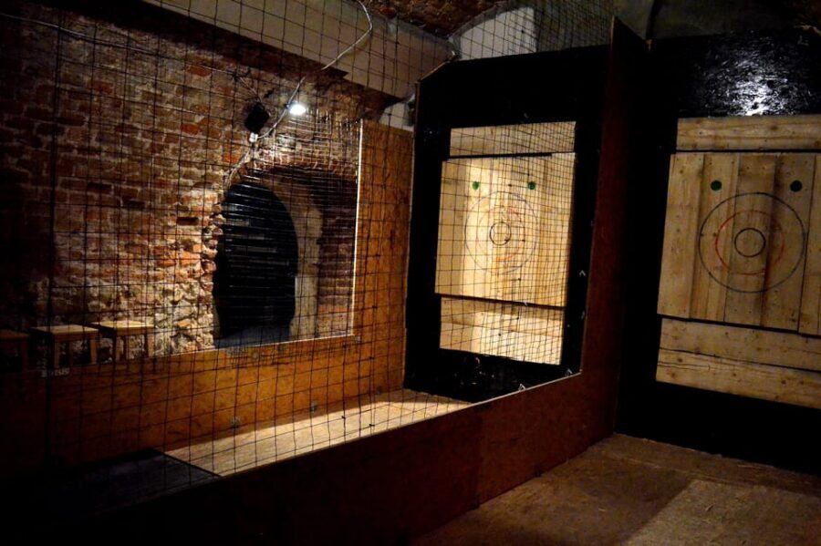 Krakow: Axe Throwing - The Experience in Detail