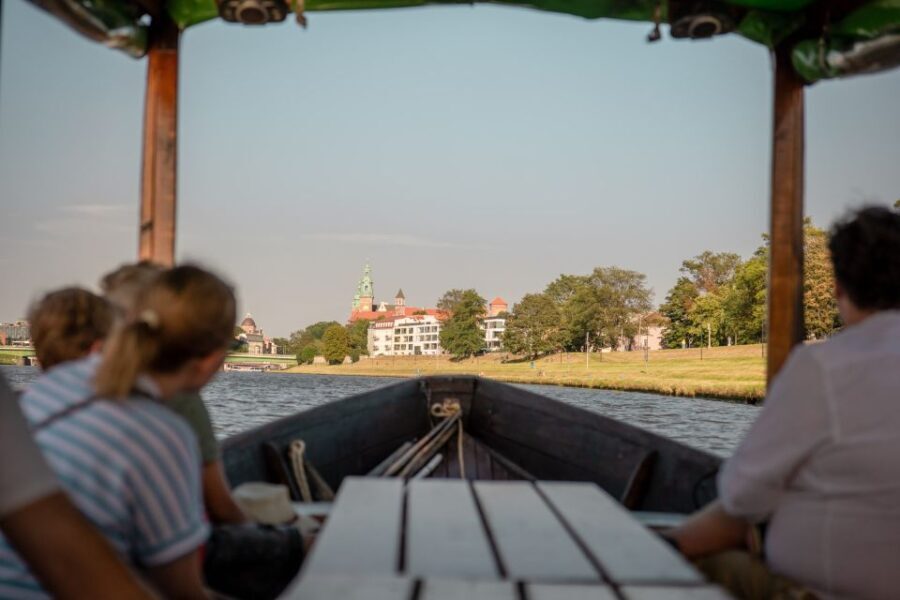Krakow: Early Bird Vistula River Sightseeing Cruise - An In-Depth Look at the Experience