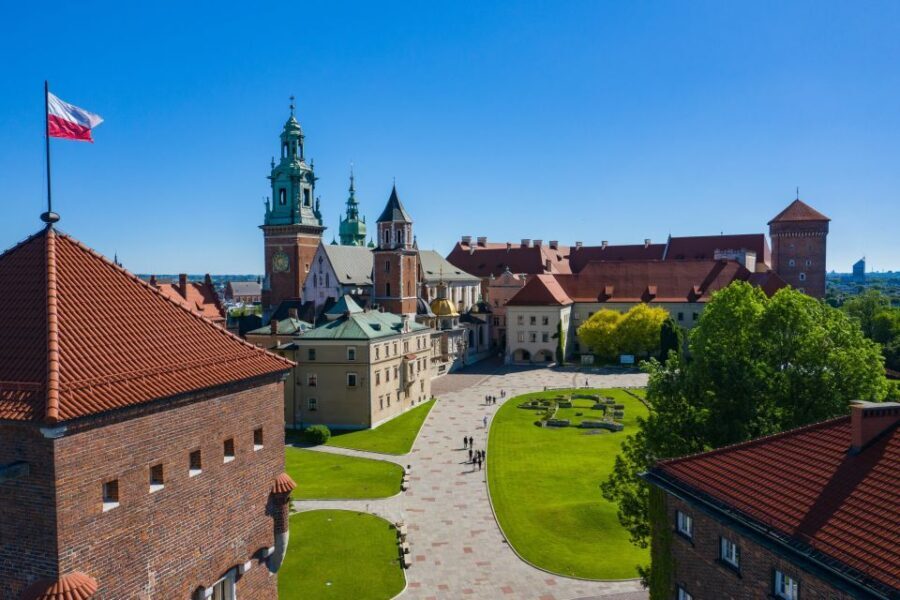 Krakow: Electric Car Sightseeing Tour - The Experience from Reviews