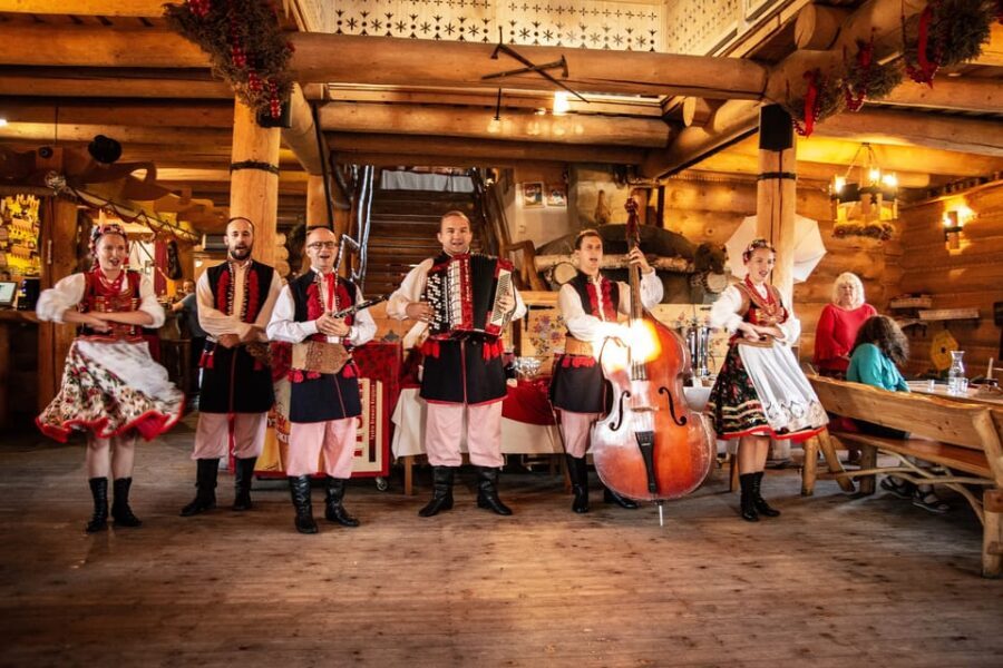 Krakow: Full Traditional Polish Dinner & Folk Show - Who Should Consider This Tour?