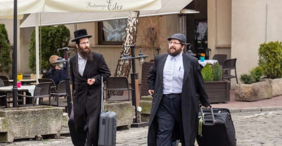 Krakow: Kazimierz & Schindler's Factory & Ghetto Guided Tour - The Experience in Context