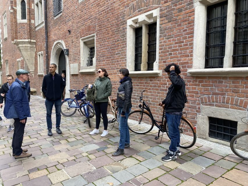 Krakow: Old Town Bike Tour with a Guide - What to Expect from Your Bike Tour Experience