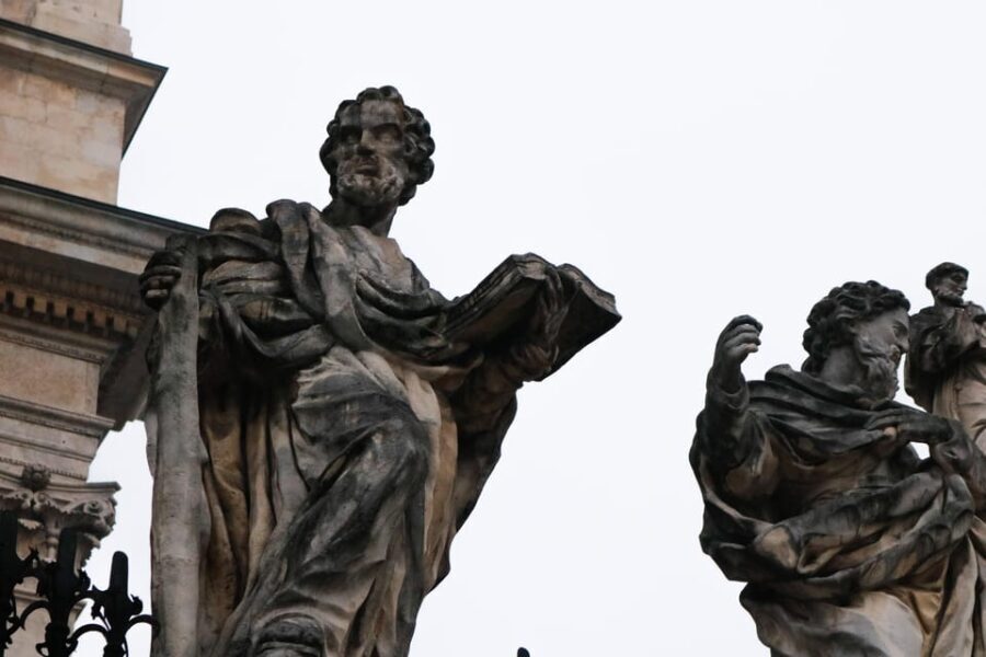 Krakow: Old Town Walk and Underground Museum Tour - What’s Not Included