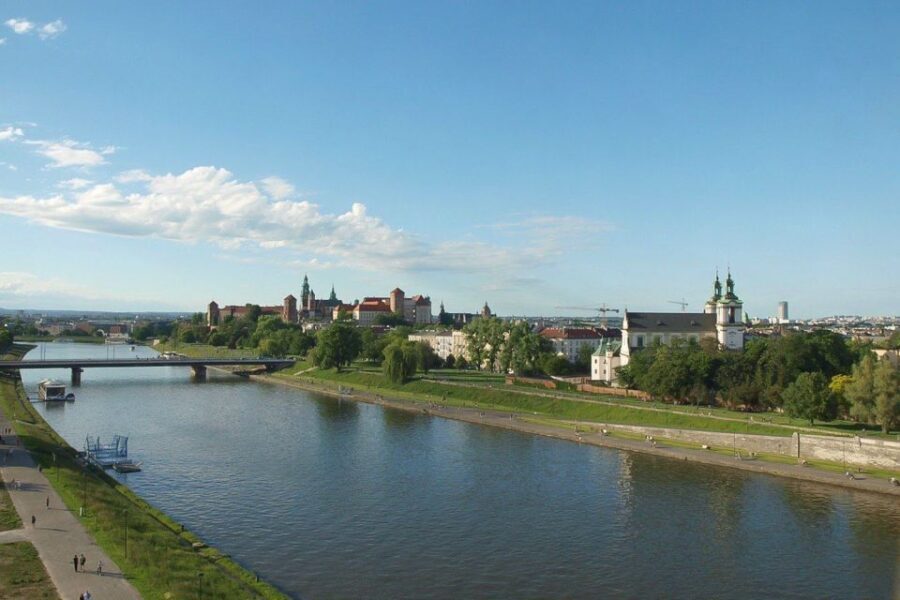 Krakow: Old Town, Wawel, and Underground Museum with Lunch - Detailed Breakdown of the Itinerary