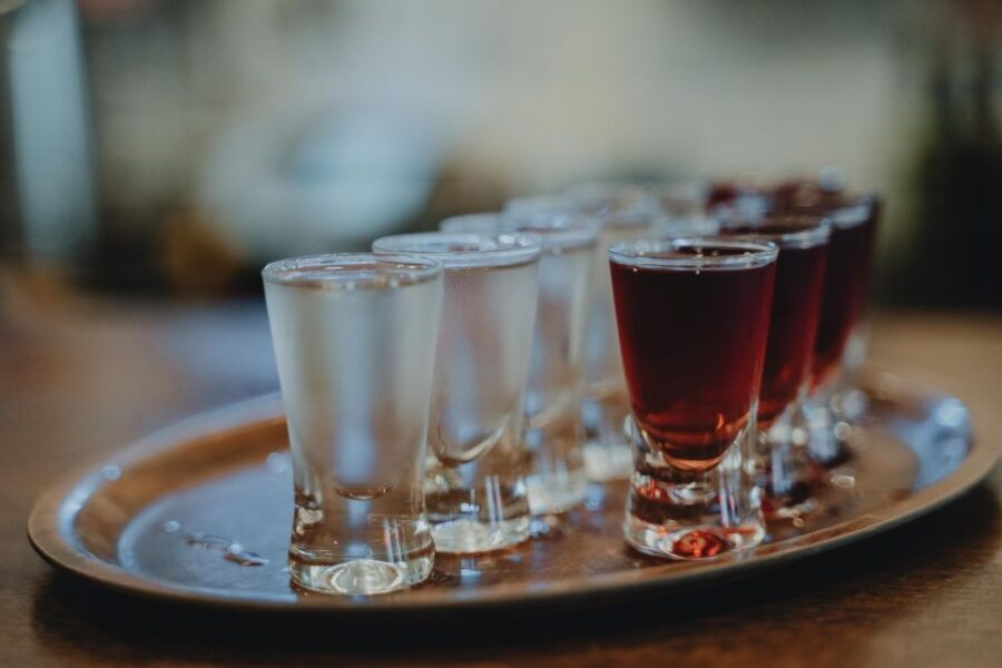 Krakow: Polish Liquor Tasting Guided Tour with Tapas - Detailed Breakdown of the Itinerary