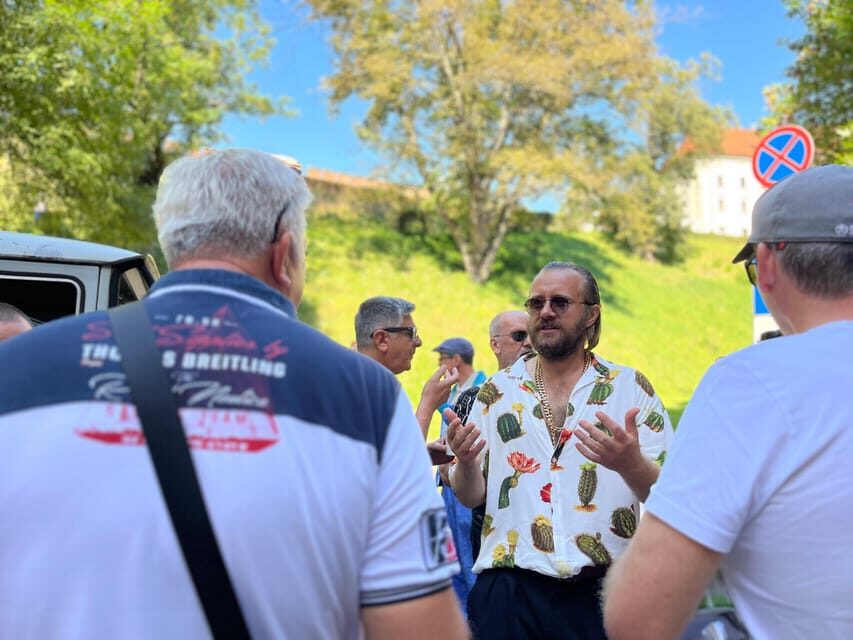 Krakow: Private Old Town Comedy Walk with a Crazy Guide - The Itinerary: Breaking Down the Experience