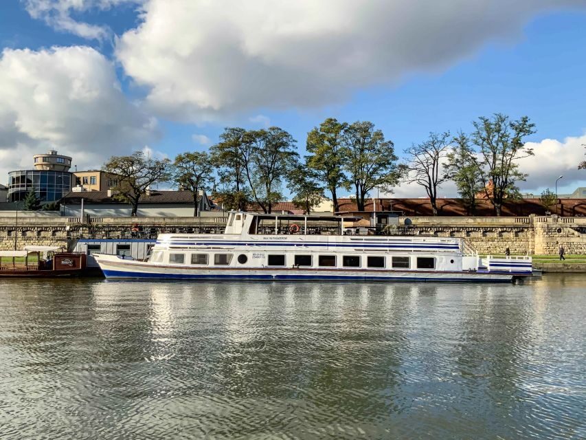 Krakow: Sightseeing Cruise by Vistula River - An In-Depth Look at the Experience