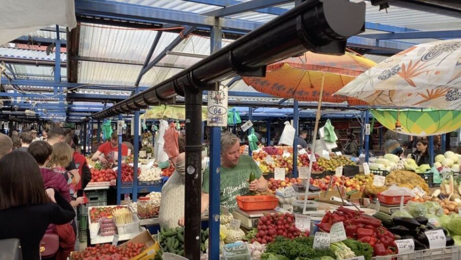 Krakow: Street Food Walking Tour - What Sets This Tour Apart