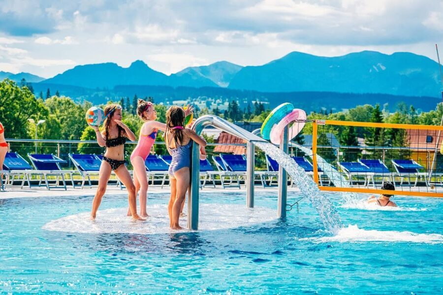 Krakow: Zakopane and Thermal pools Tour with Hotel Pickup - Who Should Consider This Tour?