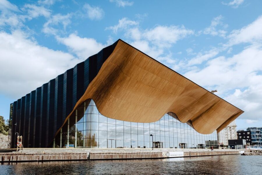 Kristiansand: Guided Cultural Walking Tour - Exploring the Itinerary: What You’ll See and Experience