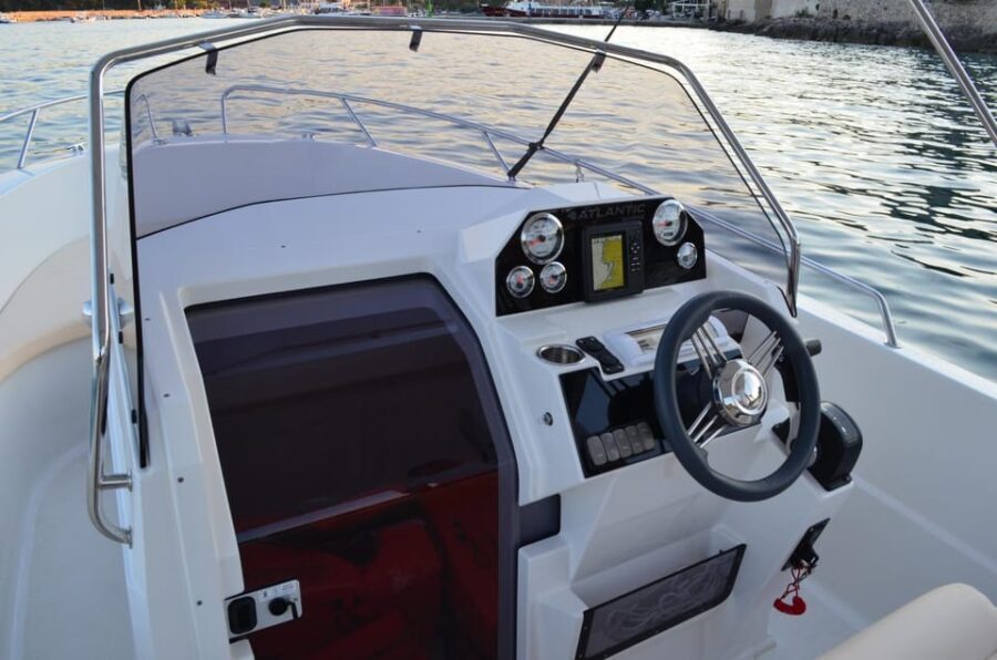 Krk: Rent a boat Atlantic 670 open 385kk - FAQs
