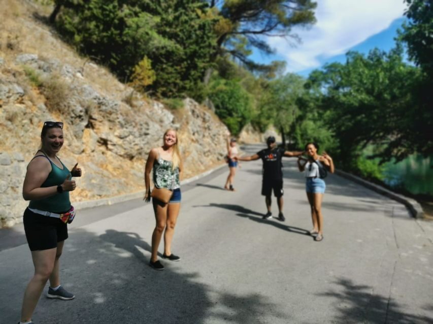 Krka waterfalls tour with lunch from Split - Transport and Comfort
