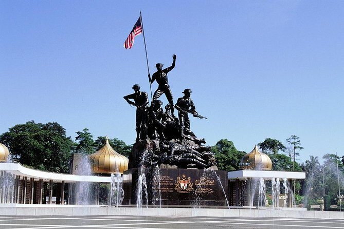 Kuala Lumpur City Orientation Tour - Royal Heritage: The Sultan’s Palace and Museum