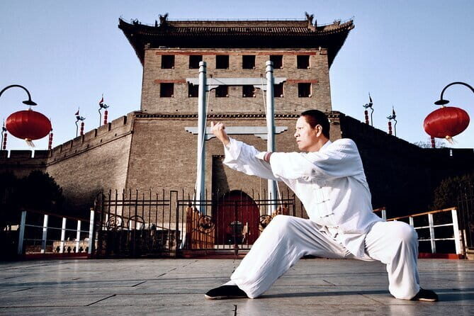 Kungfu Class and Bicycling on Xi'an City Wall - The Value of the Experience