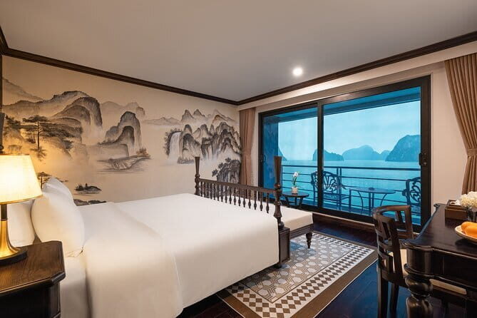 Lan Ha Bay Escapade: 2 Days, 1 Night with Merry Cruise from Hanoi - Detailed Review of the Experience