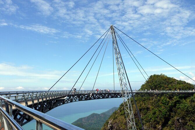 Langkawi Cable Car and Waterfall Adventure Tour - The Iconic Langkawi Cable Car Experience