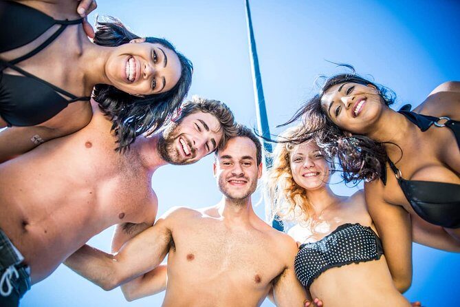 Las Vegas Party Bus Day Club Crawl - The Cost and What You’re Getting