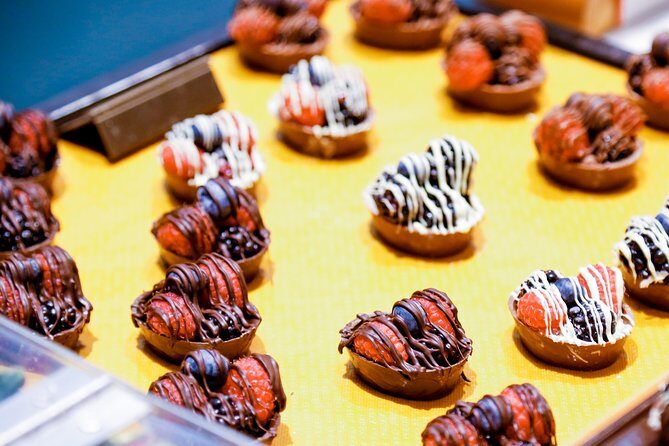 Las Vegas Strip Food Tour - A Closer Look at the Las Vegas Strip Food Tour