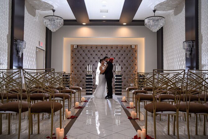 Las Vegas Vow Renewal Package - The Practical Side: Timing, Group Size, and Cost