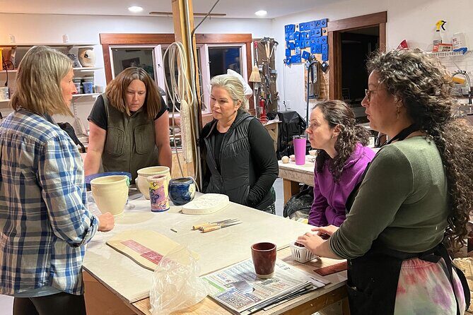 Learn Pottery at a Beautiful Artist Retreat. So Much Fun! - Who Should Consider This Experience?