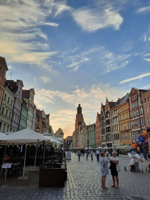 Legends of Old Town 1 Hour Walking Tour in Wroclaw (English) - Practical Tips for Participants
