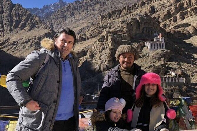 Leh- Transfers+Hotel+Sightseeing - What Makes This Tour Stand Out?