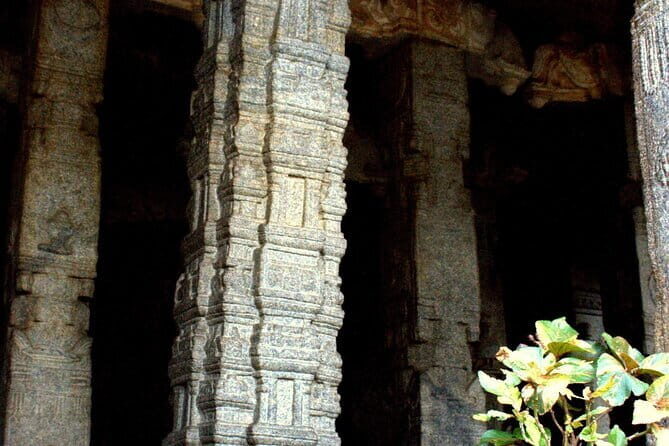 Lepakshi Temple Day Tour from Bangalore - Exploring Lepakshi Temple: An Architectural Marvel