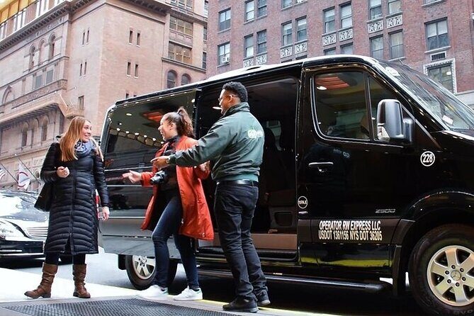 LGA to Manhattan: One Way Shared Arrival Transfer - FAQ