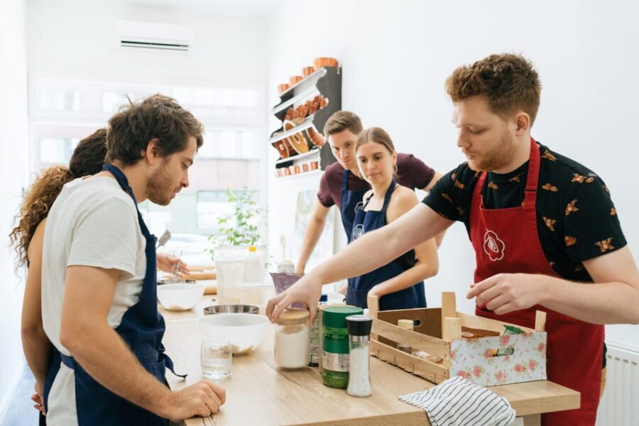 Ljubljana: Traditional Slovenian trukelj Cooking Class - Who Will Love This Experience?