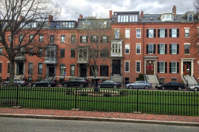 Local Food and Drink Happy Hour Stroll in Boston's South End - The Sum Up