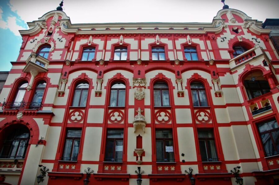 Lodz: Private City Walking Tour - What the Tour Covers: A Step-by-Step Breakdown