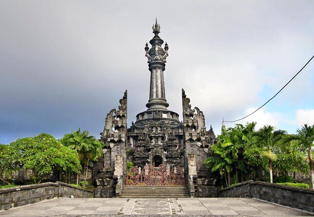 Lombok Car Hire with Private Chauffeur - Key Points