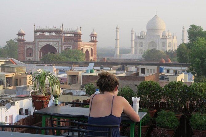 Lonely Planet Traveler's choice: Taj mahal, Agra fort, Fatehpur sikri and jaipur - What the Tour Includes and Excludes