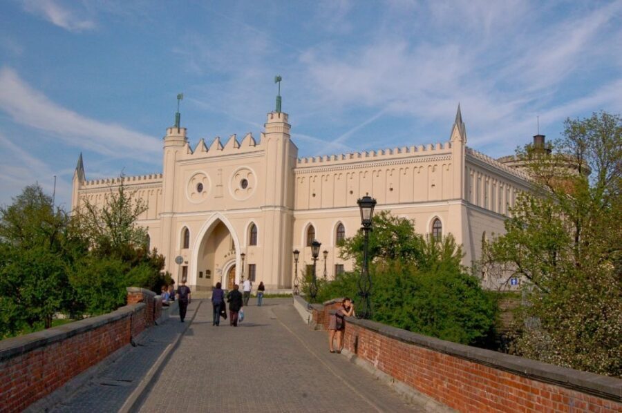 Lublin Old Town Highlights Private Walking Tour - Architectural Marvels and Sacred Spaces