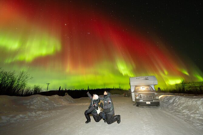 Luxury RV Small Group Aurora Chasing Tour with Photography - An In-Depth Look at the Experience