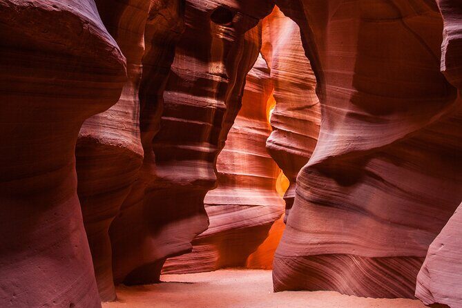 Luxury tour for up to 7 to Antelope Canyon X and Horseshoe Bend - The Benefits of a Private, Luxury Tour