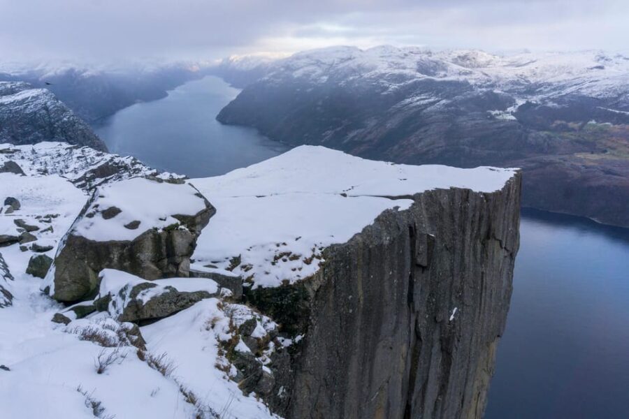 Lysefjorden cruise & Preikestolen guided hike - winter - FAQ: Your Practical Questions Answered