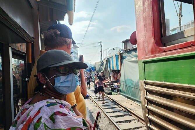 Mae Klong Railway, Amphawa Floating Market Day Tour from Bangkok - What Does the Tour Include — and What Doesn’t?