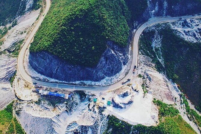 Mai Chau 2 Day Classic Group Tour - Transportation & Group Dynamics
