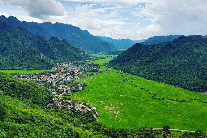 Mai Chau Pu Luong Ninh Binh 4D3N from Hanoi (Overnight each area) - Venturing into Pu Luong: Trekking and Nature