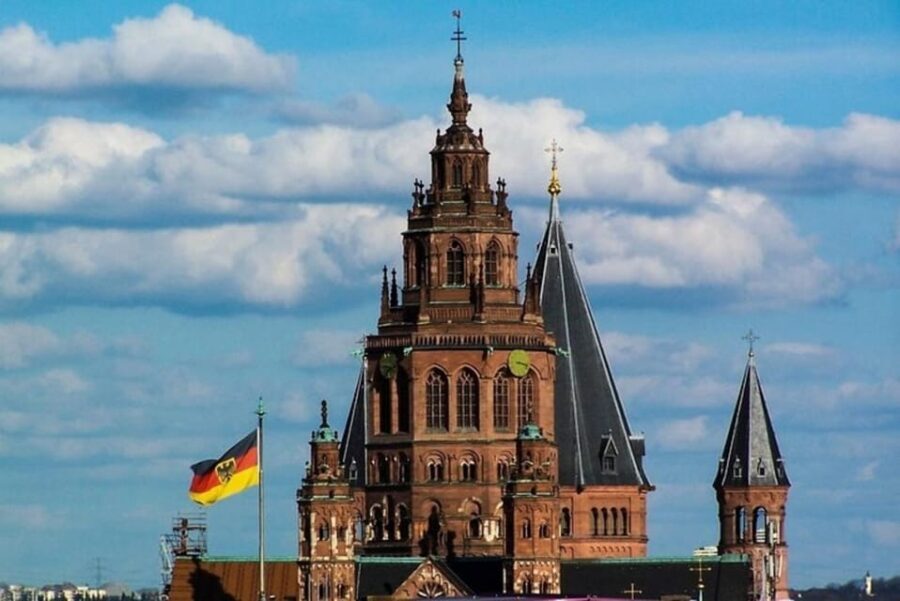 Mainz : Walking Custom Tour with a Local Guide - Who Will Love This Tour?