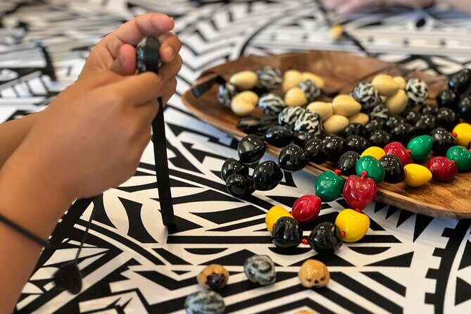 Make a Kukui Nut Bracelet on Maui - Who Will Love This Tour?