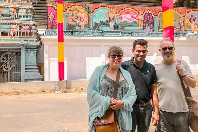 Malabe City to Colombo (CMB) Airport Private Transfer - The Benefits of Booking in Advance