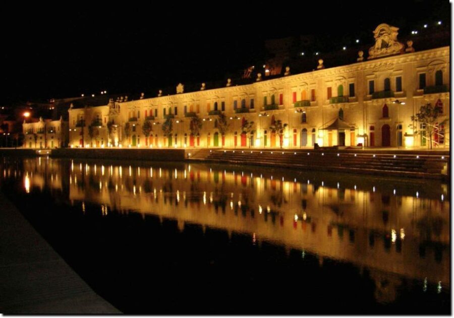 Malta: Marsamxett Harbour and Grand Harbour Cruise by Night - The Sights and Their Appeal